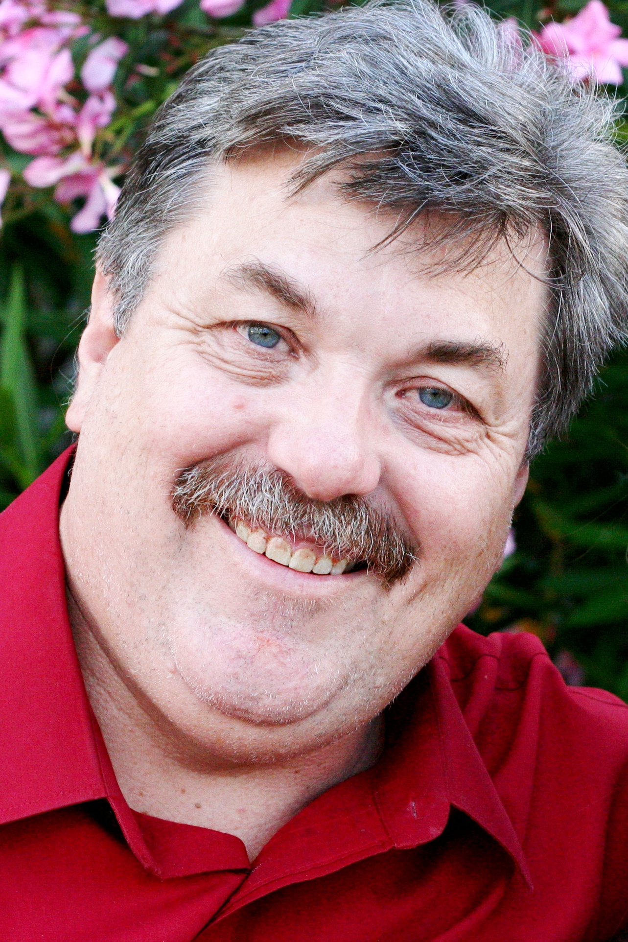 Bill Willis's Instagram, Twitter & Facebook on IDCrawl